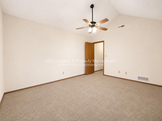 3557 3563 NE Independence Cir 3 Bedroom Home for Rent at 3557 Ne Independence Cir, Lee's Summit, MO 64064 Woods Chapel Acres