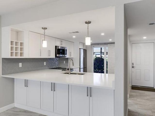 3558 Antarctic Cir #3558, Naples, FL 34112