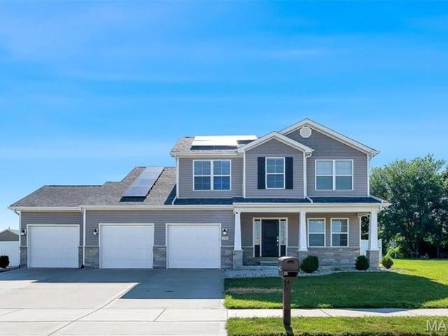 3558 Chippewa Dr, Shiloh, IL 62221