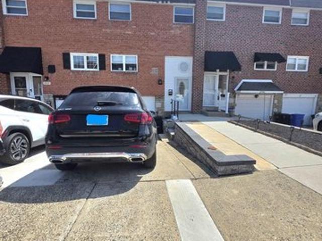 3559 Nottingham Ln, Philadelphia, PA 19114