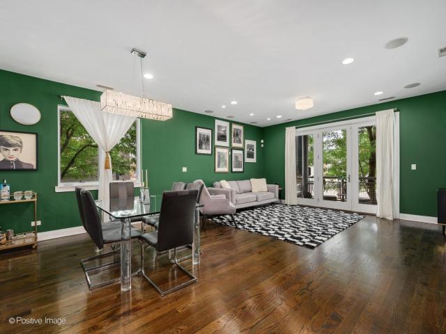 3559 W Montrose Avenue # 1W