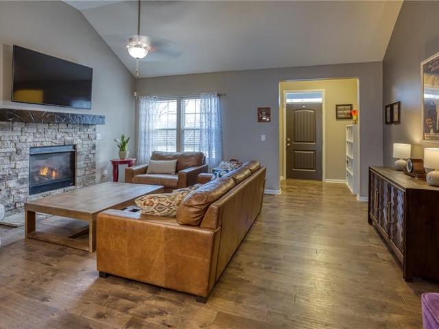 3550 N 112th Terrace