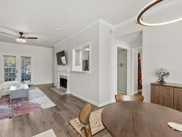 3550 Country Square Dr Apt 111, Carrollton, TX 75006