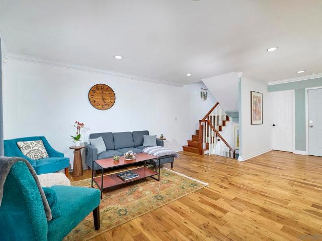 3550 Wawona