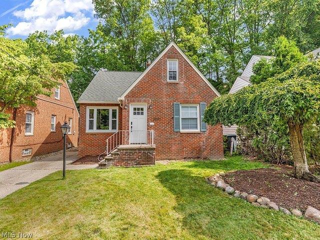 3551 Meadowbrook Blvd, Cleveland Heights, OH 44118