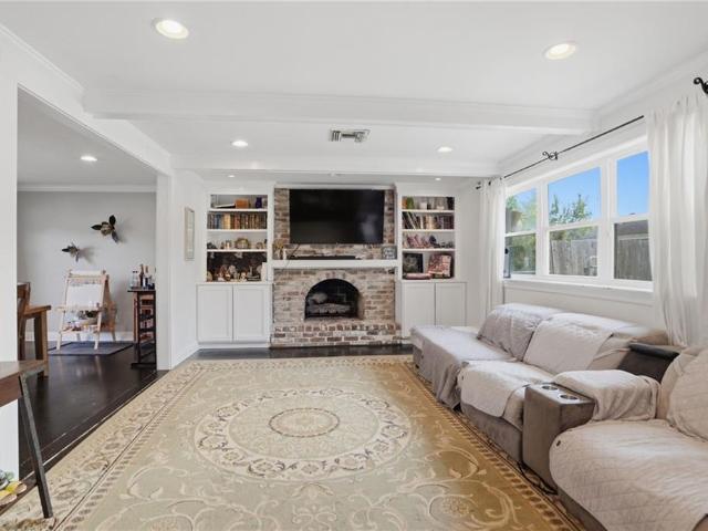 3551 Mimosa Court