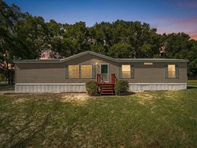 3551 NE 120th St, Anthony, FL 32617