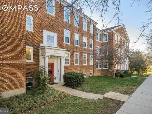 3551 39th St NW E515, Washington, DC
