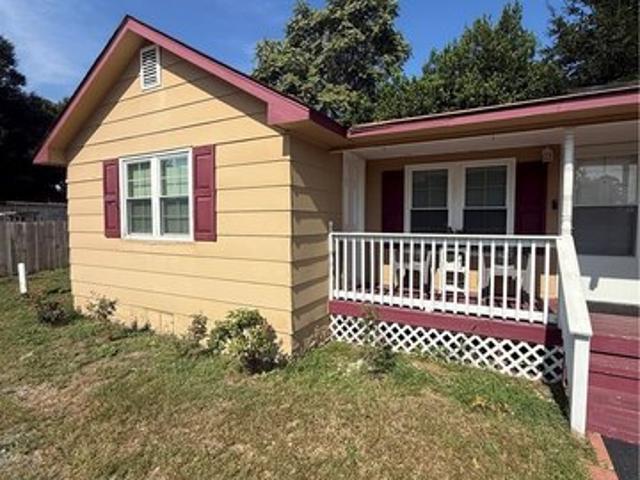 3552 and 3560 Tart St, Fayetteville, NC 28306