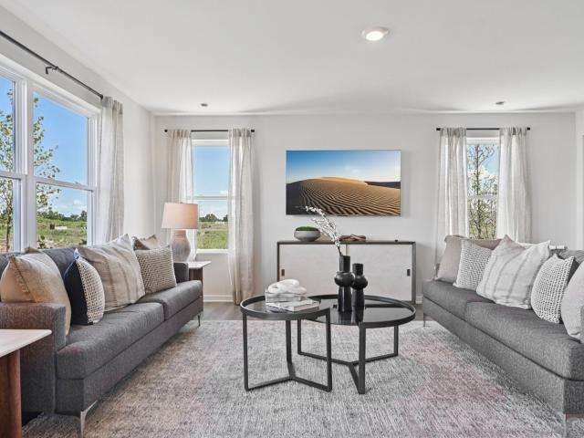 3552 Richardson Circle