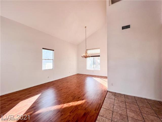 3553 Lazy Sun Lane