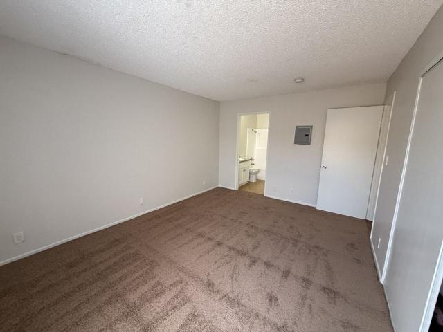 355 2 Bedroom Apartment for Rent at 13610 Vanowen St, Los Angeles, CA 91405 Greater Valley Glen