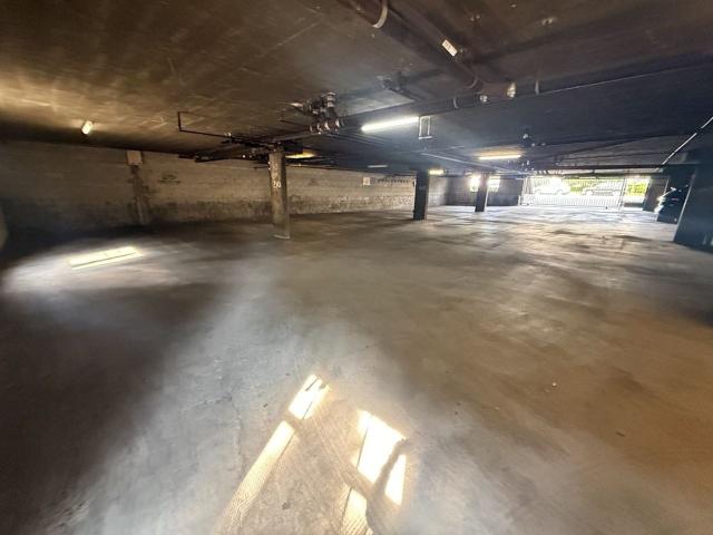 355 2 Bedroom Apartment for Rent at 13610 Vanowen St, Los Angeles, CA 91405 Greater Valley Glen