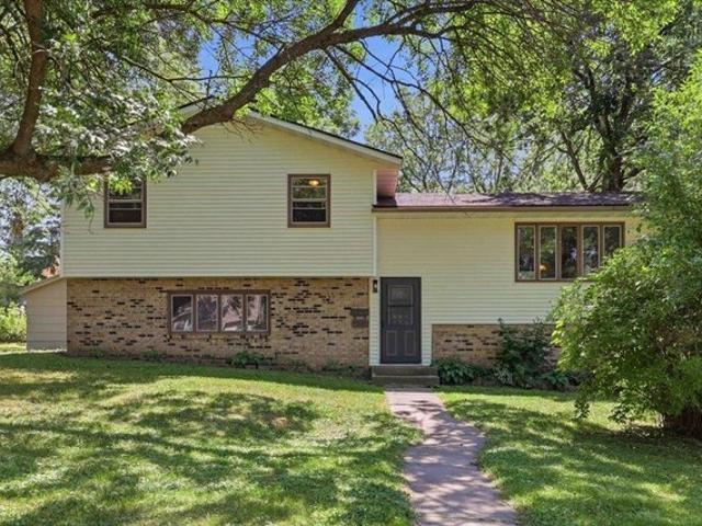 355 4th Ave NW, Milaca, MN 56353