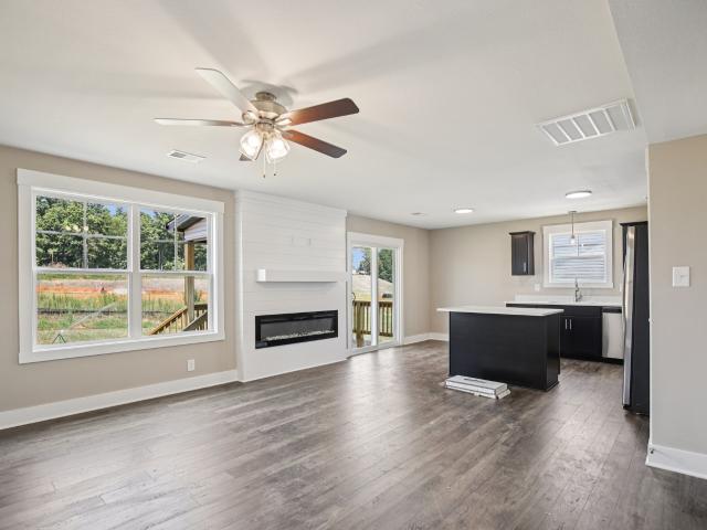 355 Cardinal Creek