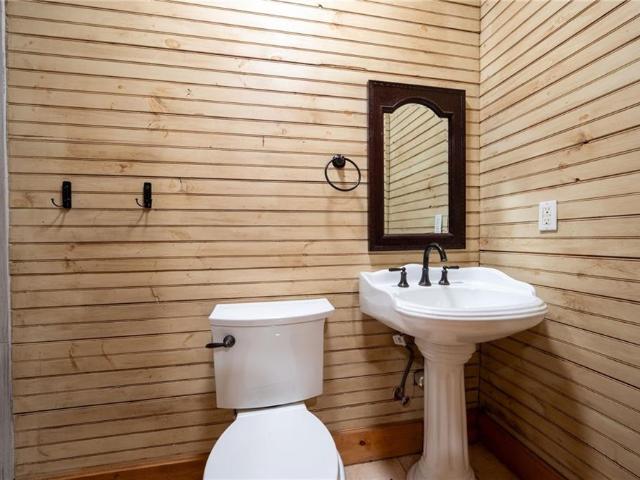 355 Clark Creek Pass, Acworth, GA 30102 | MLS #7689