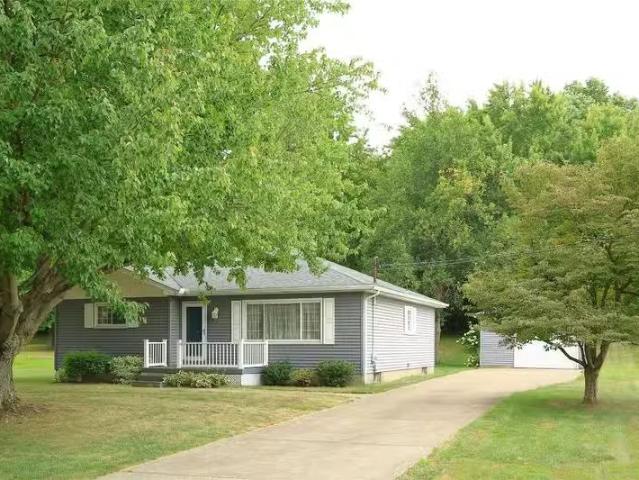355 BONNIE BRAE Street, Erie, PA 16511 654964220