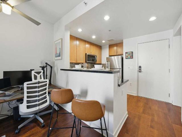 355 Berry Street Studio Apartment for Rent at 355 Berry St #1224043P, San Francisco, CA 94158 South Beach