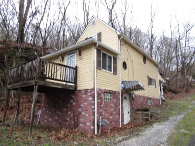 355 Days Run Rd, Tarentum, PA 15084 | MLS #1745 | Compass