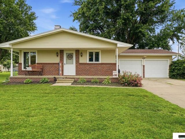 355 Kansas St, Utica, NE 68456