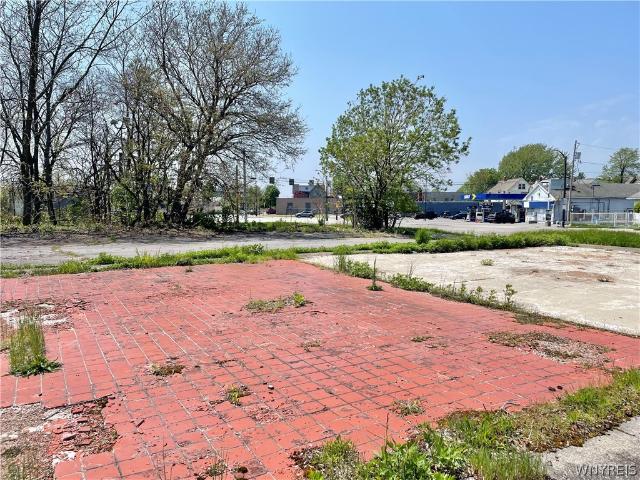355 Kensington Avenue