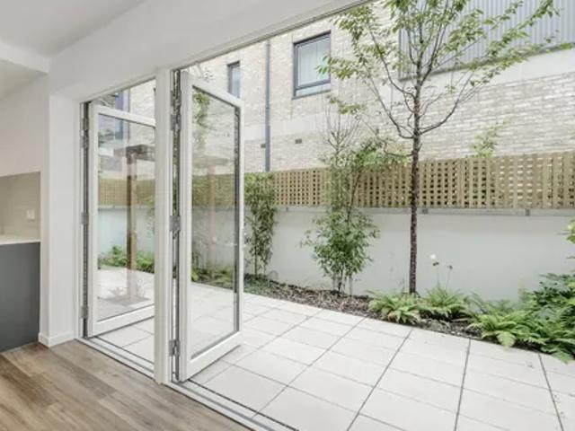 355 Ladbroke Grove, London, W10 5NQ, United Kingdom | 3 bed house for rent #159376776 | Rentberry