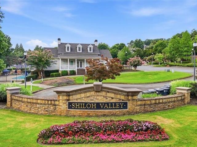 355 McCook Cir NW, Kennesaw, GA 30144
