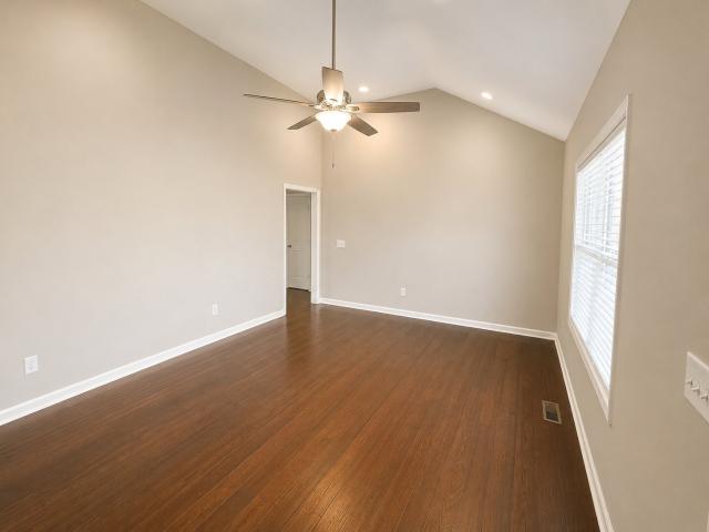 355 N Harris Rd