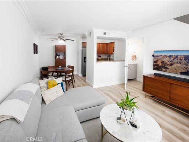 355 N Maple St, Unit 203, Burbank, CA 91505 | MLS #SR26021 | Compass