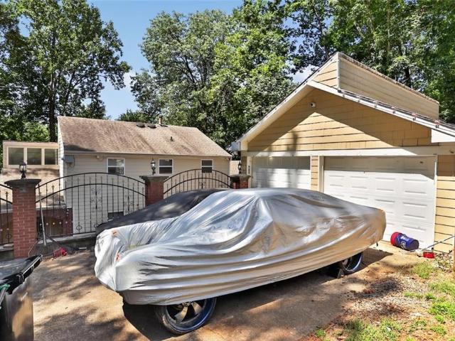 355 Nottingham Drive