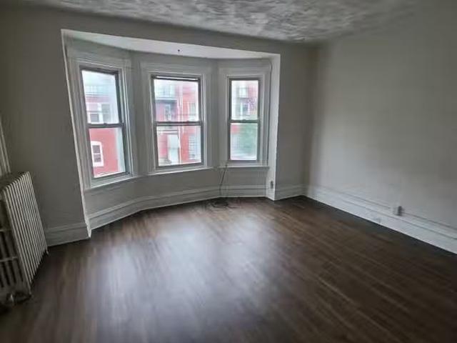355 North 2nd Street Apartment 1 355 North 2nd Street