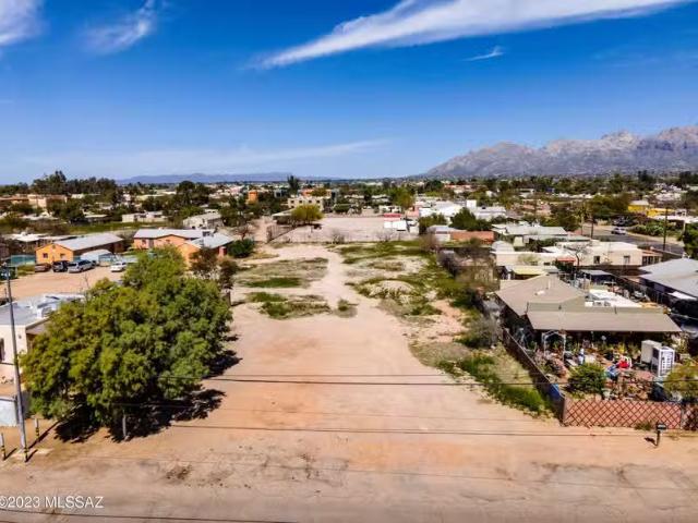 355 Navajo Rd #A, Tucson, AZ 85705 MLS 22421200