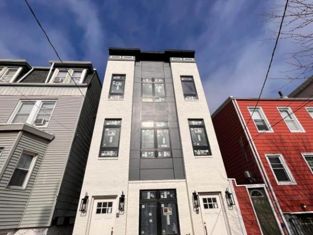 355 New York Ave #2, Jersey City, NJ 07307