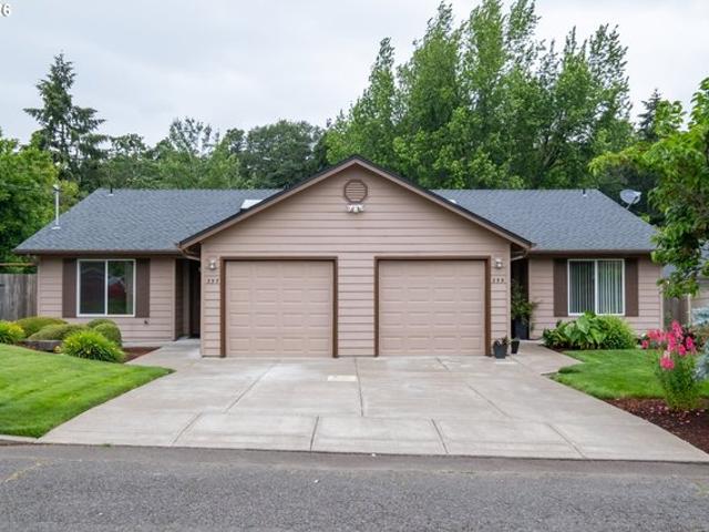 355 S King St, Salem, OR 97302