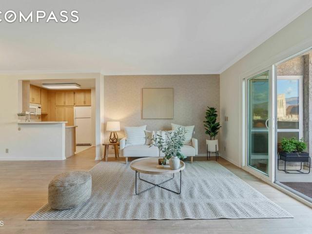 355 S Los Robles Ave 337, Pasadena, CA