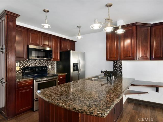 355 S Madison Avenue 310