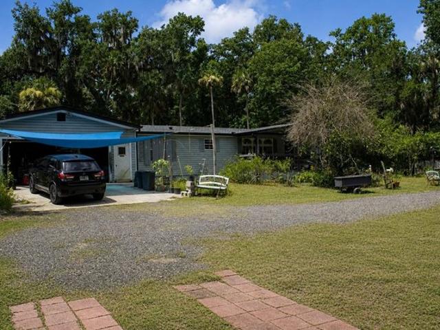 355 S Stacy Grove Rd, Oak Hill, FL 32759