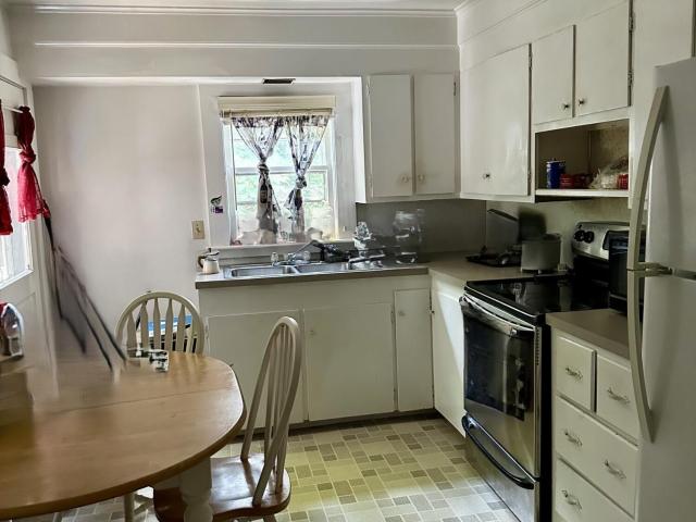 355 Palmer Avenue