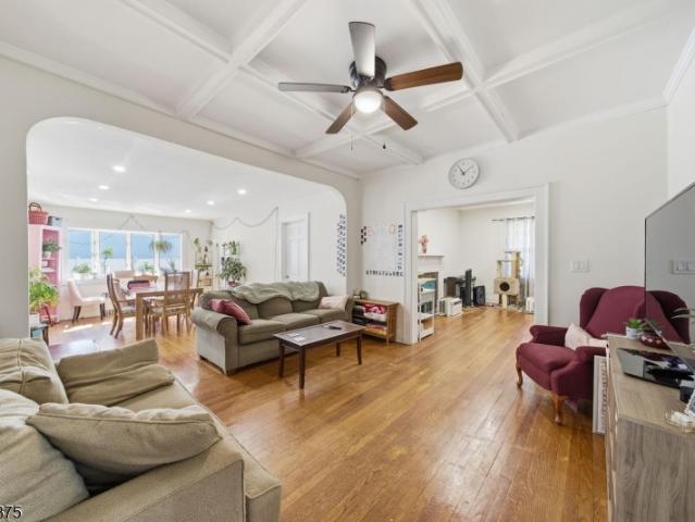 355 W Scott Ave