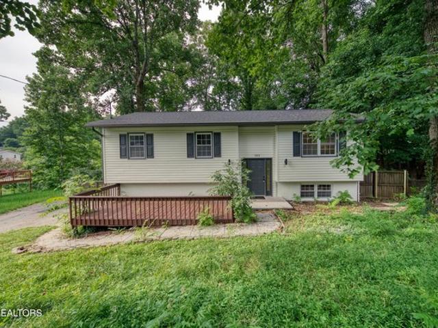 355 Walnut Valley Rd, Clinton, TN 37716