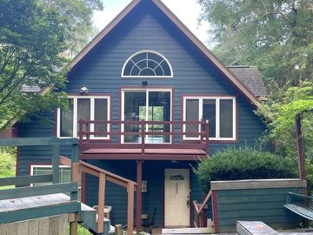 355 Thurmon Loop Rd, Jesup, GA 31545
