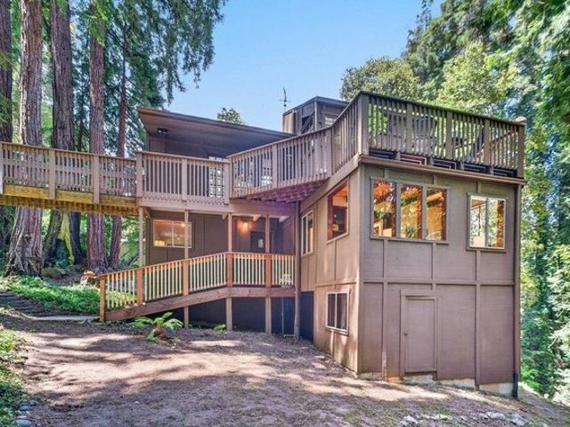 355 Valencia Rd, Aptos, CA 95003