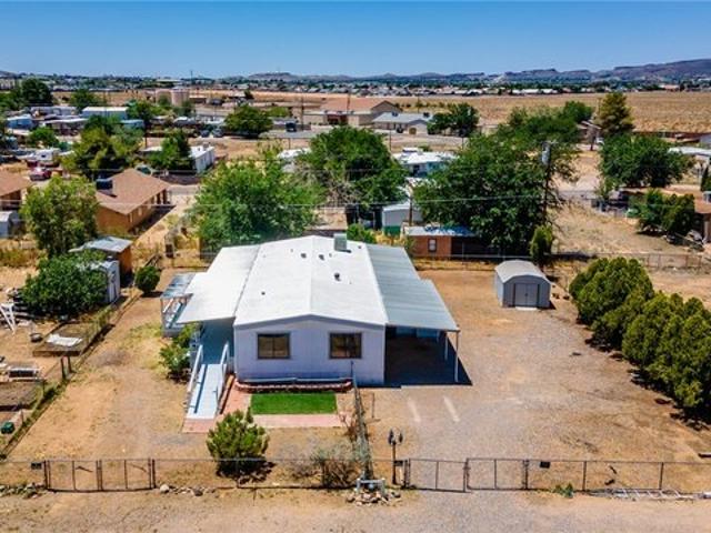 3564 E Quail Ln, Kingman, AZ 86409