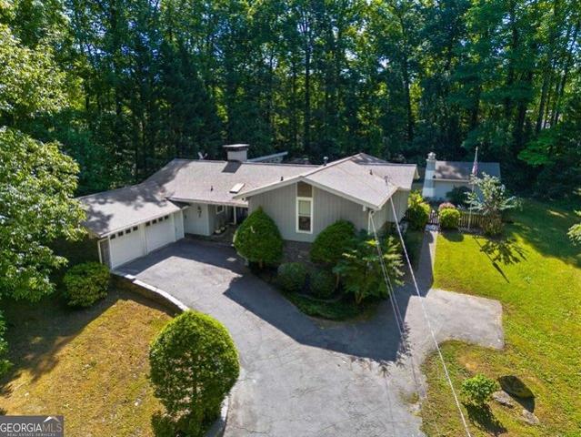 3565 Highland Dr, Acworth, GA 30101