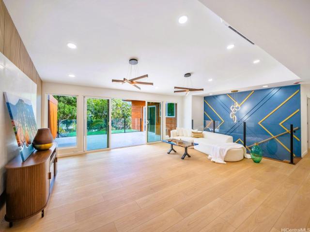 3565 Loulu St, Honolulu, HI 96822 | MLS #202605 | Compass