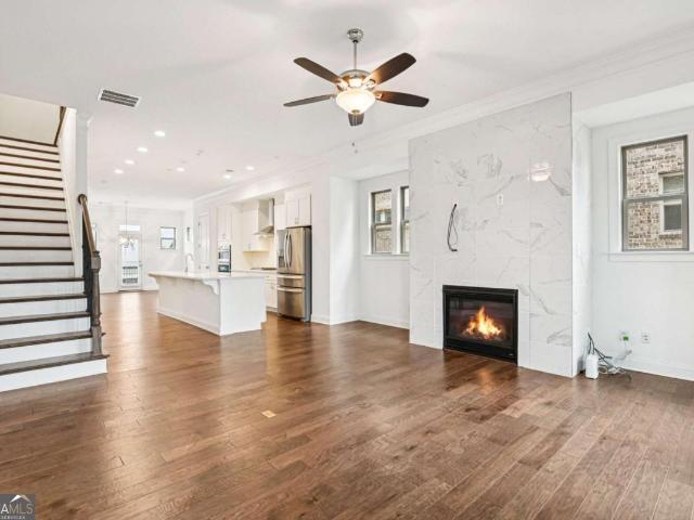 3565 Parkside Way