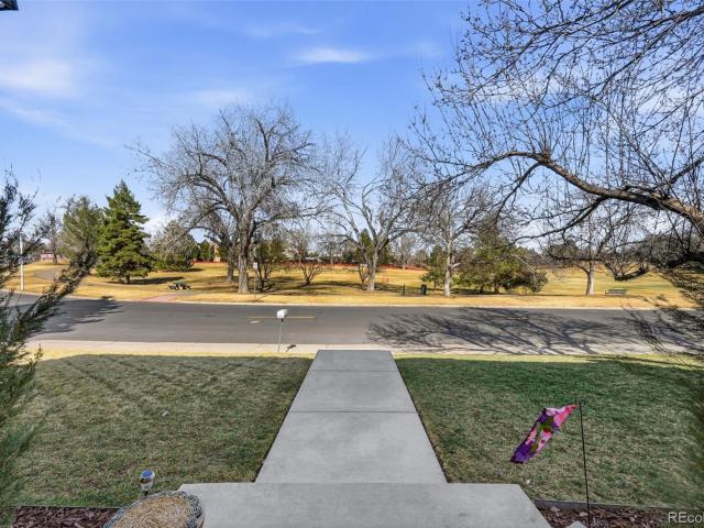 3565 S Oneida Way