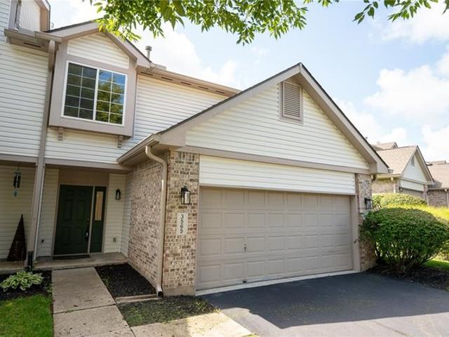 3565 Sequoia Dr, Beavercreek, OH 45431