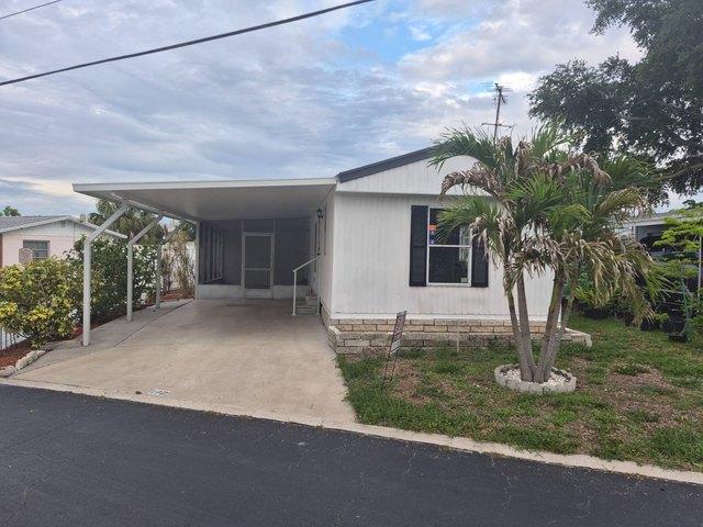3565 58th Ave N Lot 120, Saint Petersburg, FL 33714