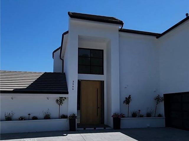 3566 Beverly Glen Blvd, Sherman Oaks, CA 91423
